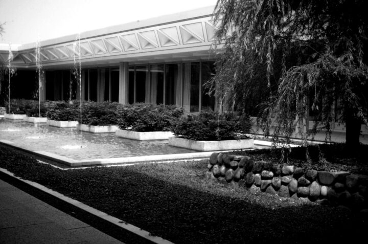 Upjohn Company Executive Office Building – Sasaki