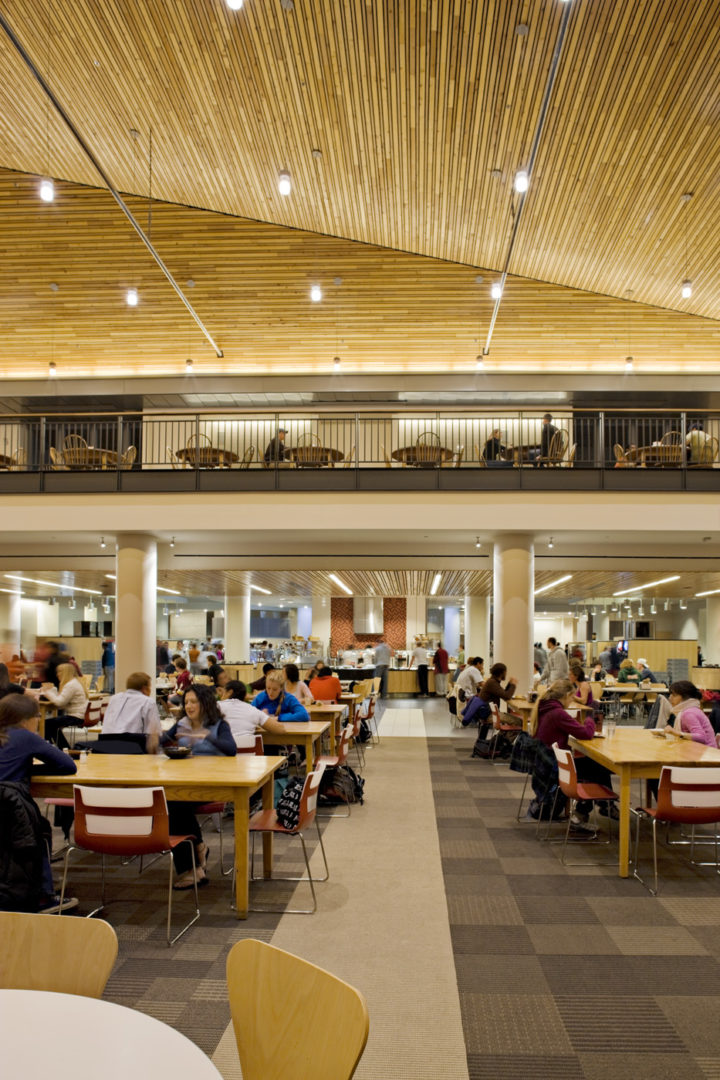 Bates College Alumni Walk and The Commons – Sasaki