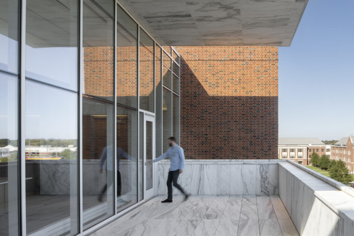 Salisbury University Patricia R. Guerrieri Academic Commons – Sasaki