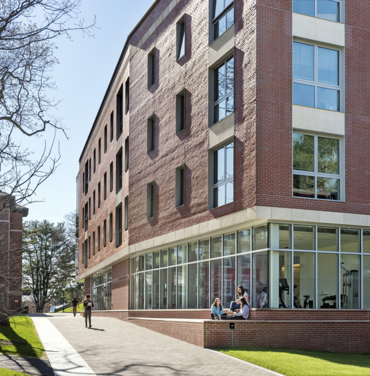Regis College Maria Hall – Sasaki