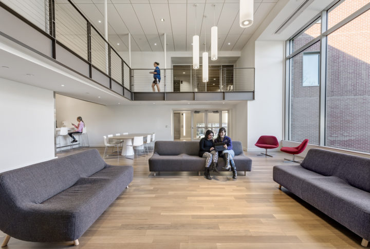Regis College Maria Hall – Sasaki