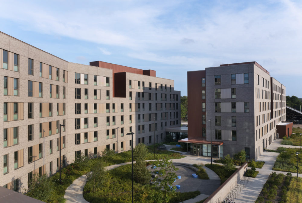 University of Rhode Island Brookside Apartments and Landscape ...